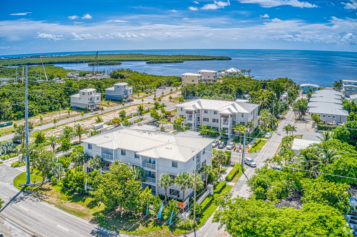 Apartments at Playa Apartments - Key Largo