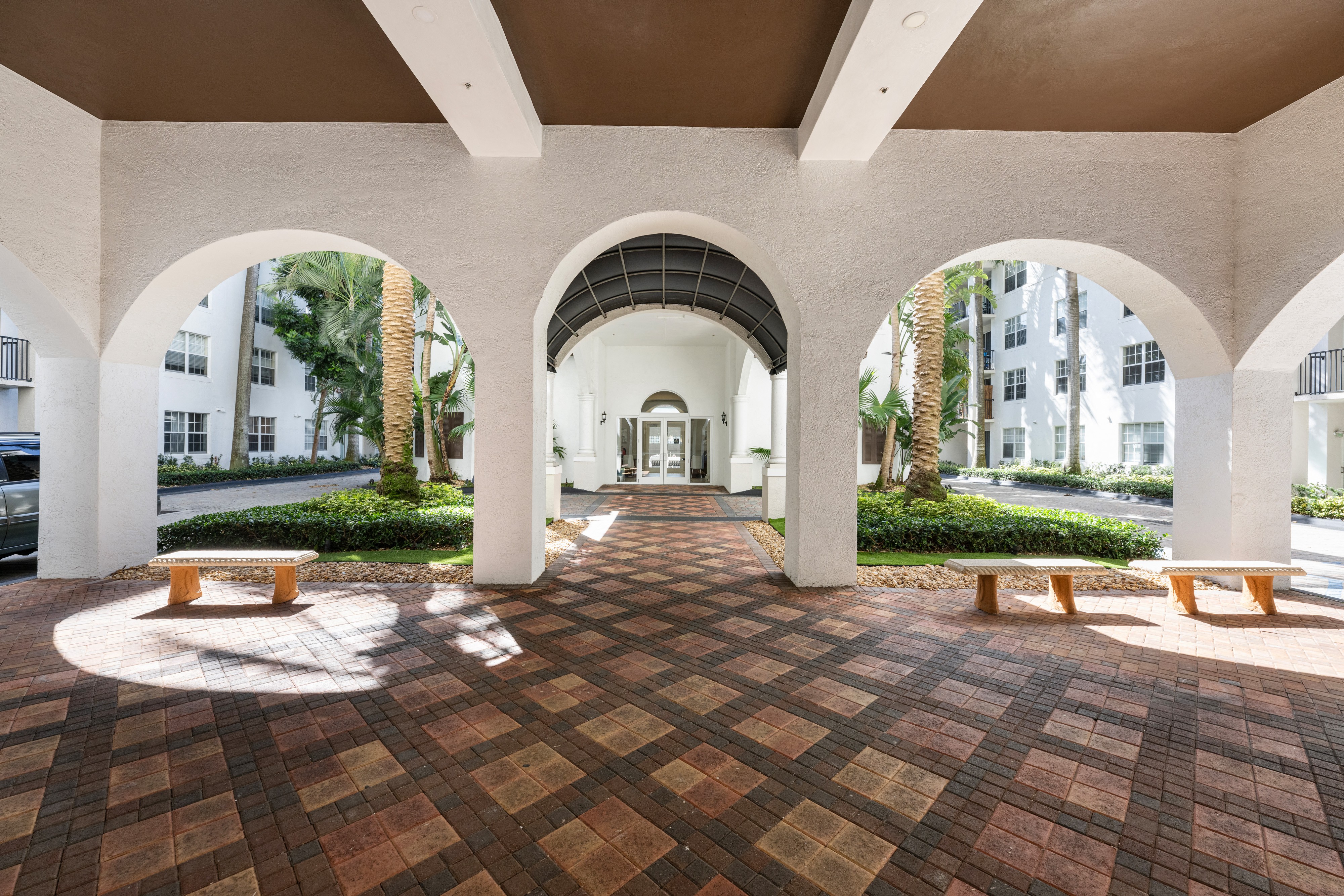 10x Living At Mizner Park