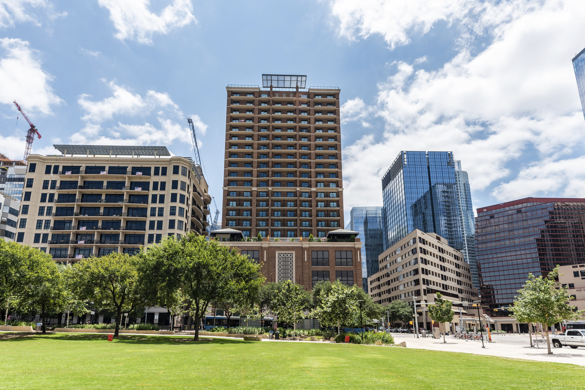 Gables Republic Square